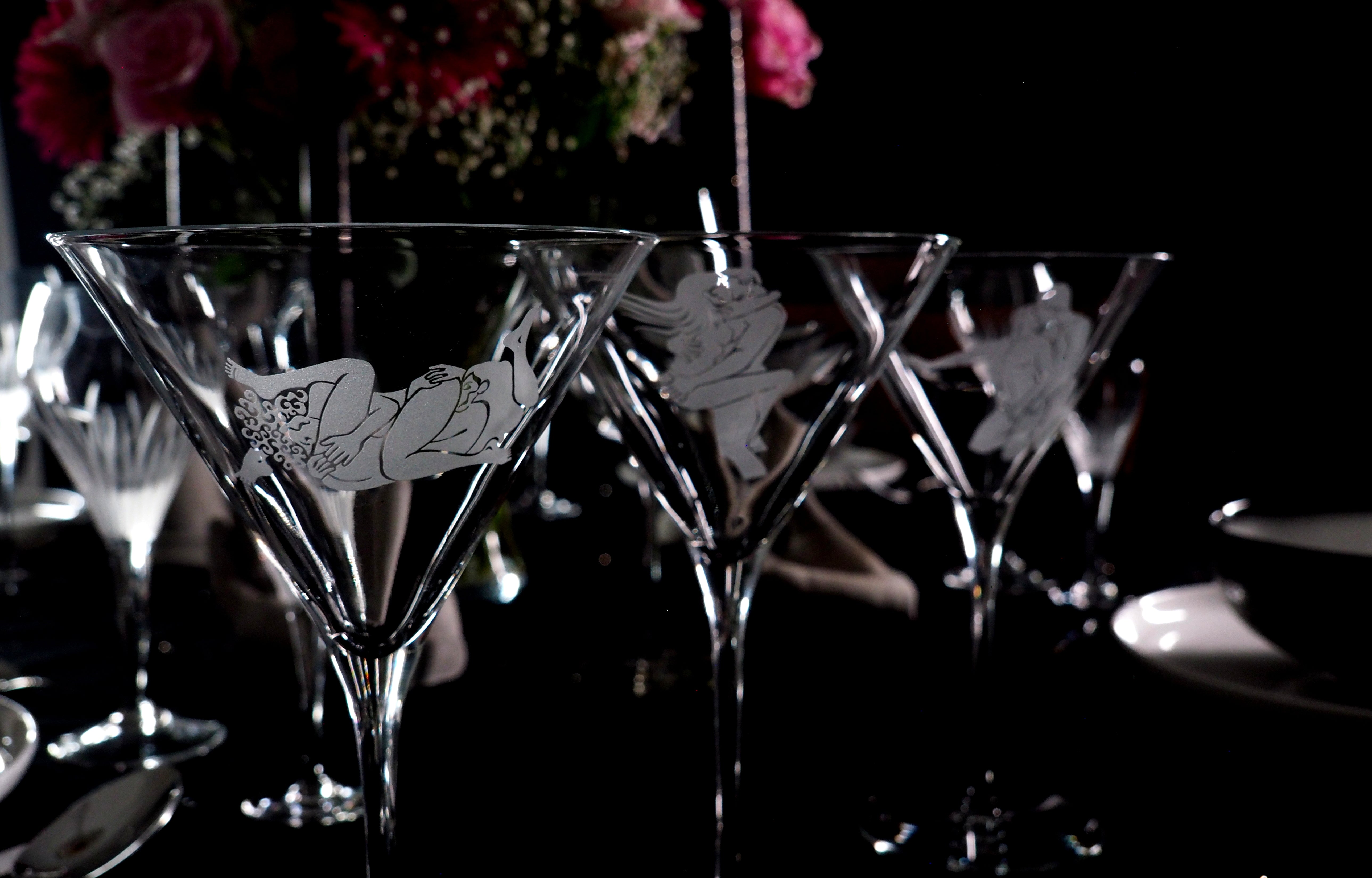 MARTINI GLASSES – Carnal Crystal